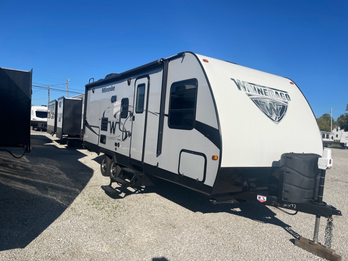 Pre-Owned RVs – Davis Camper Sales, Inc